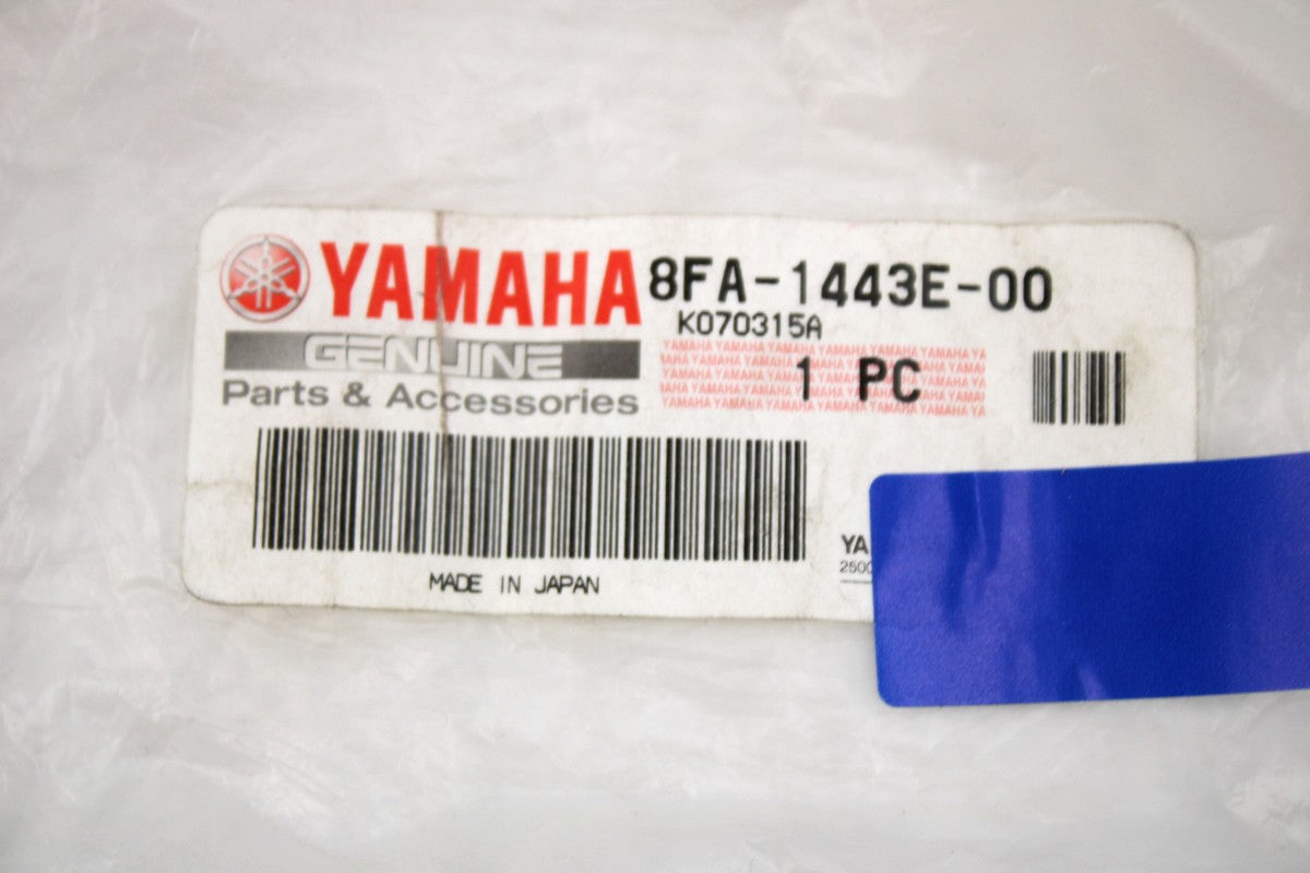 Pipe drain yamaha oem 8FA-1443E-00-00 – Surplus d'Inventaire Illimité